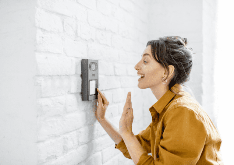 4 Strategies for Monitoring Elderly Parents Remotely